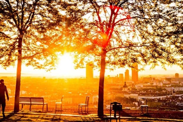 17 Interesting Renewable Energy Sculptures