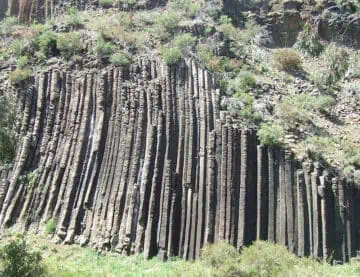 10 Amazing Basalt Columns of the World