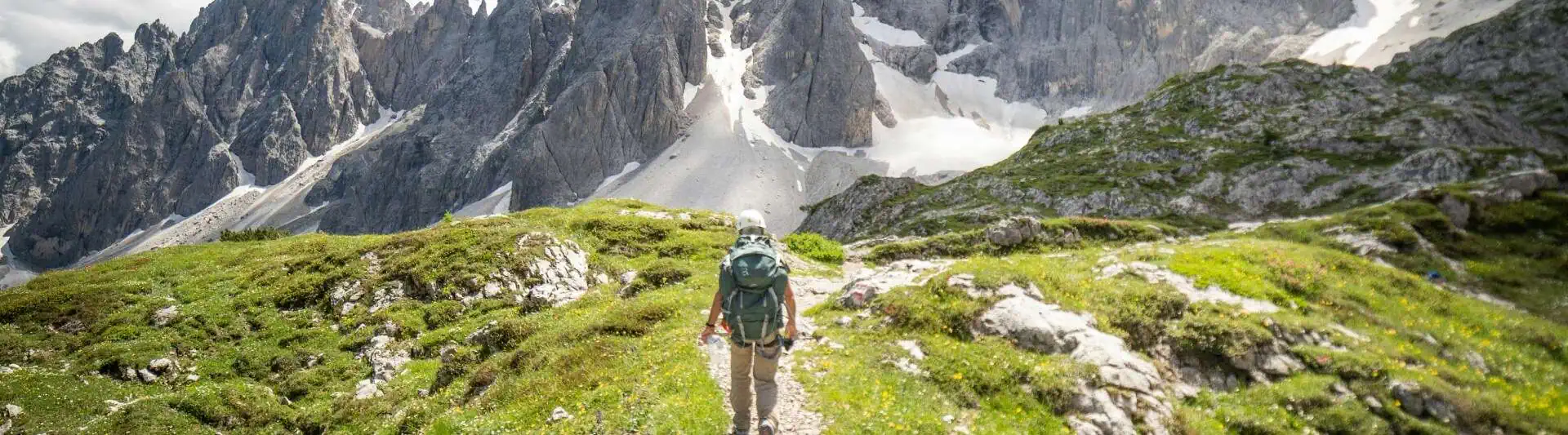 Nonconformist Synonyms & Meaning | Positive Thesaurus